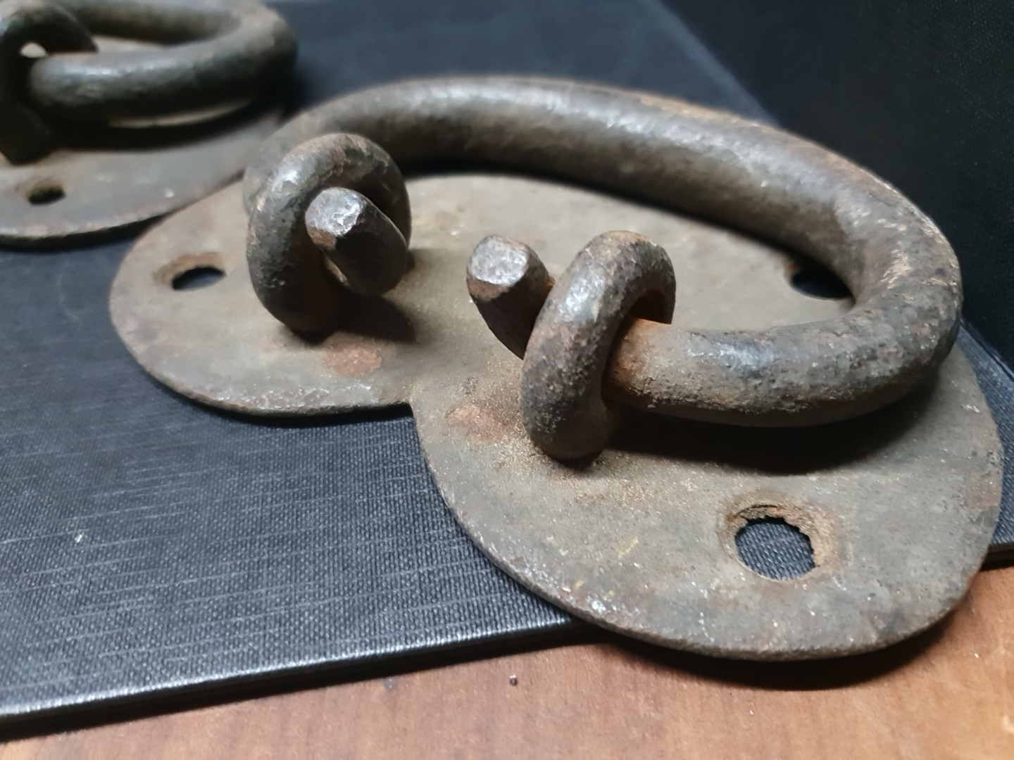 Antique Wrought Iron Heart Shape Handles Pair Hand Forged Trunk Gate ...