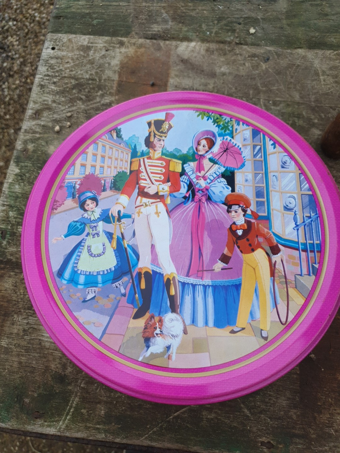 Rowntree Mackintosh Quality Street Soldier & Lady Device Outing & Dog ...
